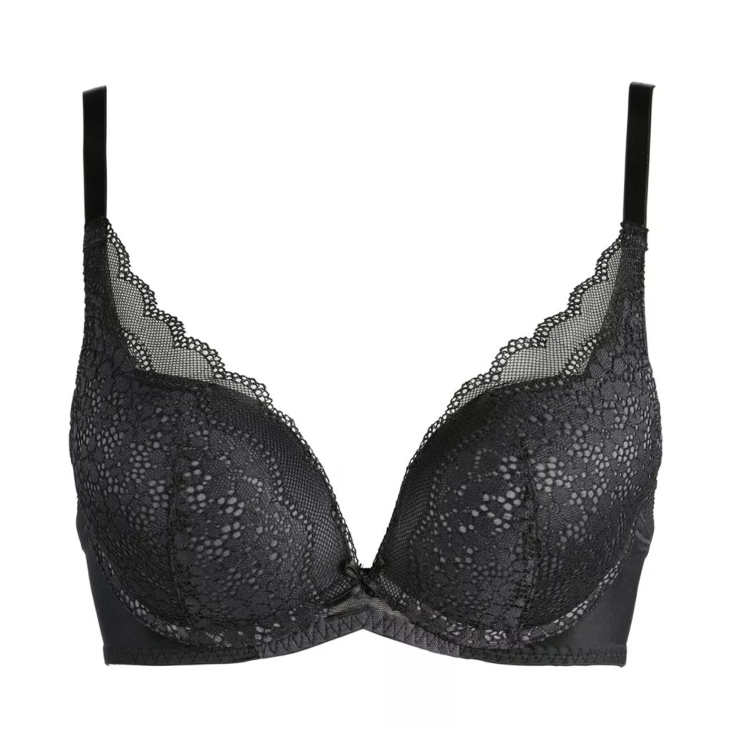 日向かえで × AMO’S STYLE（アモスタイル） 夢みるブラDeep V ブラ – uwinfo