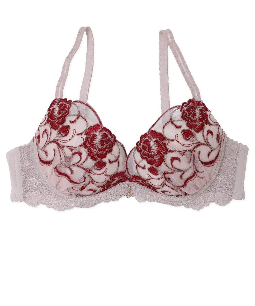 水卜さくら × Narue (ナルエー) フロランス – uwinfo