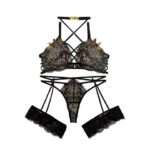 瀧本雫葉 × グラマラスコードローズブラ – uwinfo